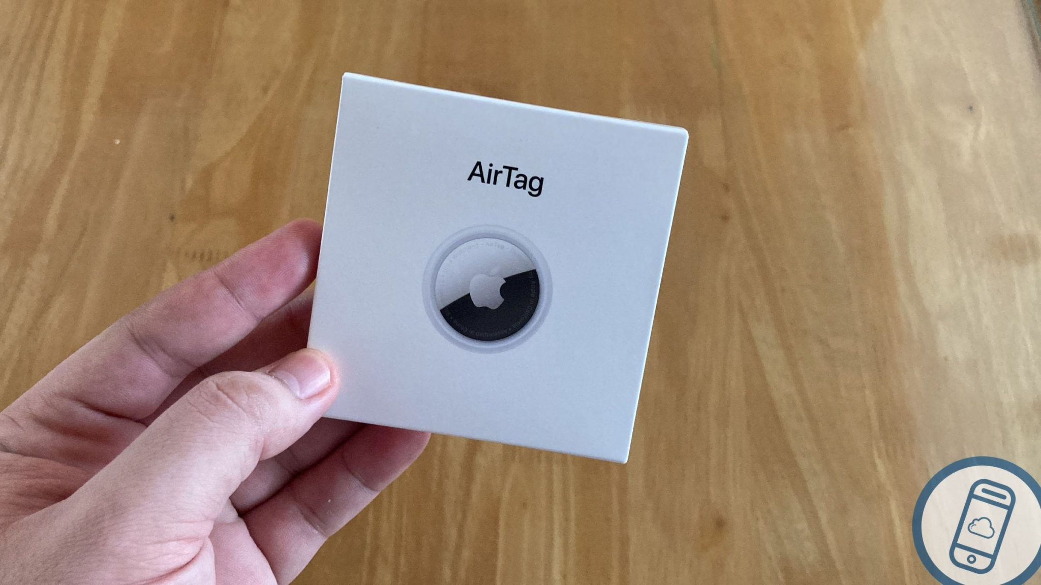 Apple AirTag Unboxing and First Impressions – Utterly Techie