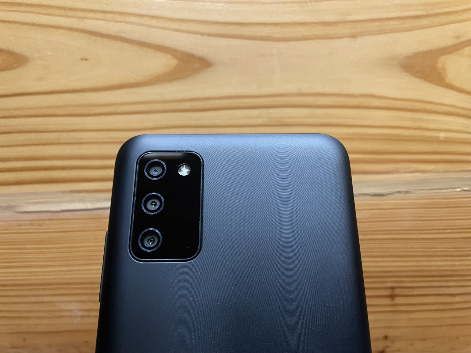 Samsung Galaxy A03s Review: A Perfectly Fine Phone. – Utterly Techie