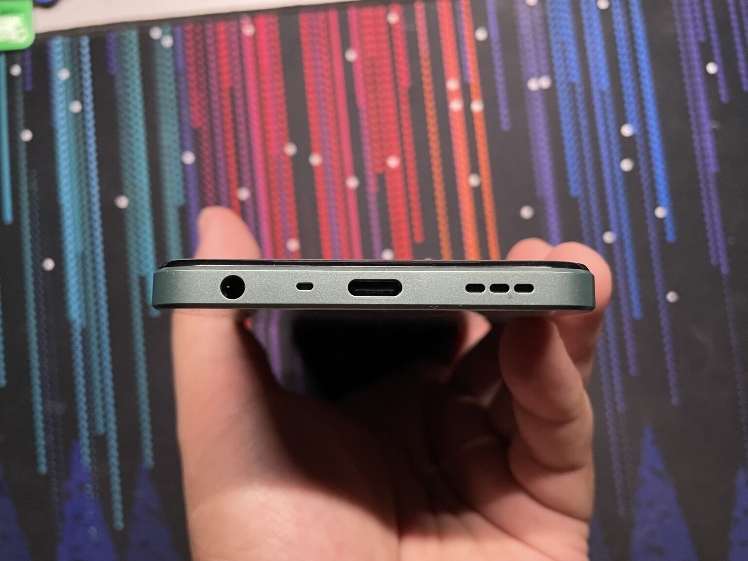 OPPO A57 Review: Looks Good, Charges Fast – Utterly Techie